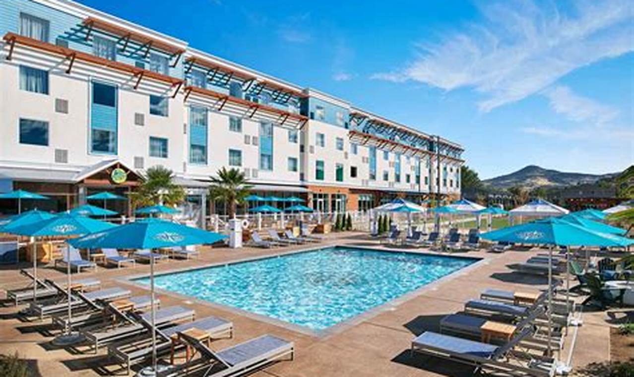 Find the Best Hotel Deals Near Me Tonight!